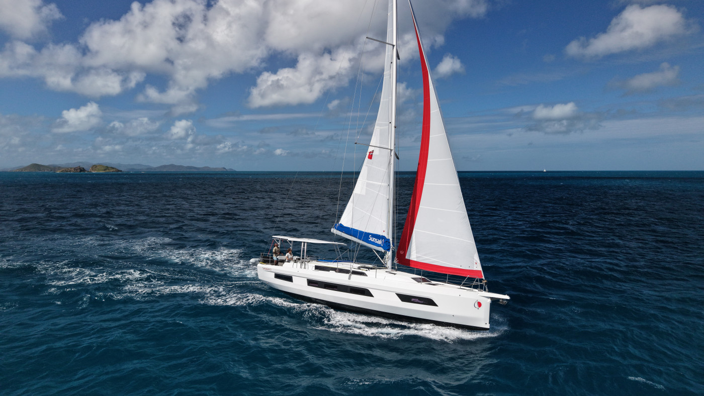 Sunsail 41.3 - 3 cabin | Sunsail