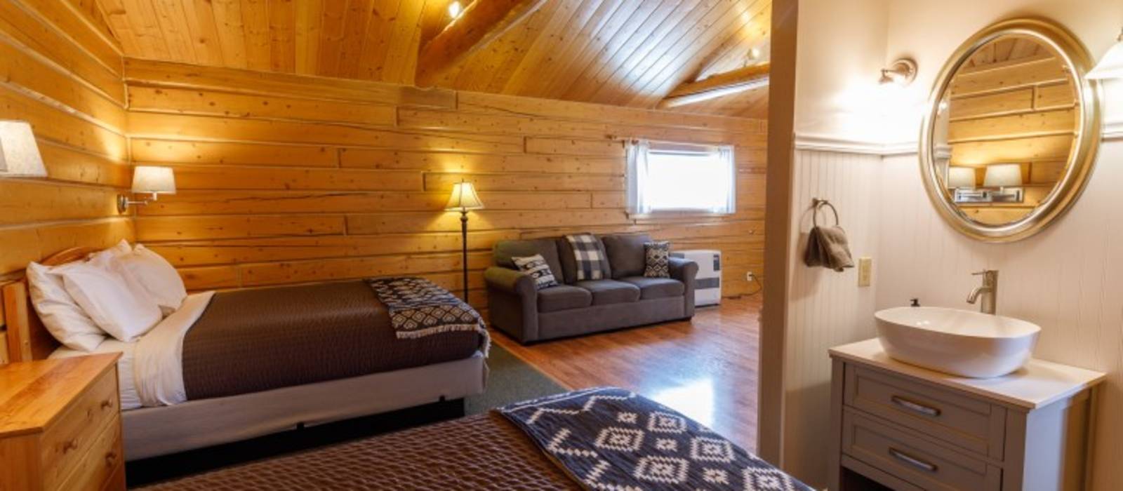 Sheep Mountain Lodge Hotel | Enchanting Travels