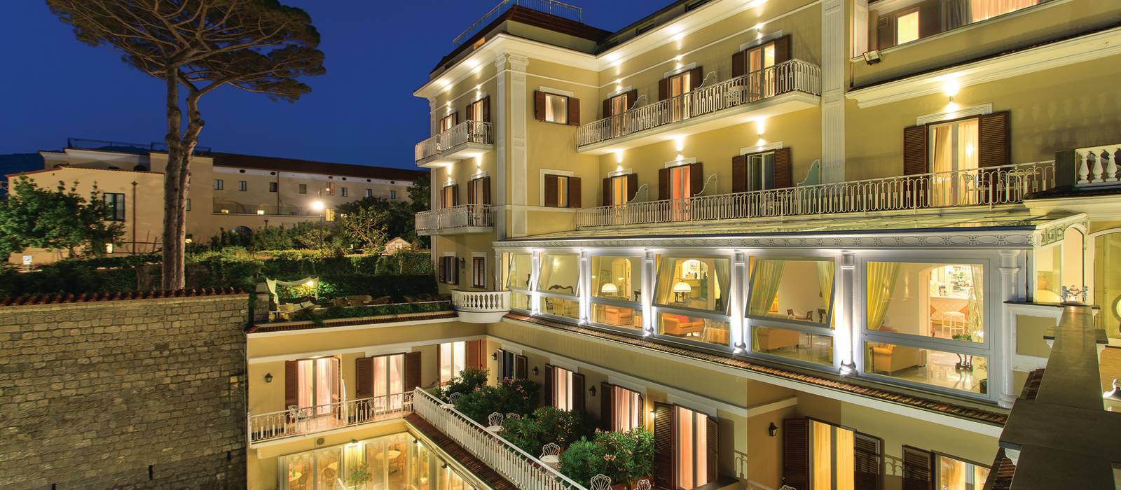 Corallo Hotel in Italy | ENCHANTING TRAVELS