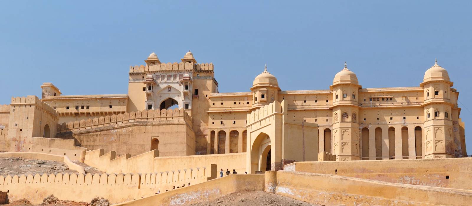 Royal Heritage Haveli Hotel in North India | ENCHANTING TRAVELS