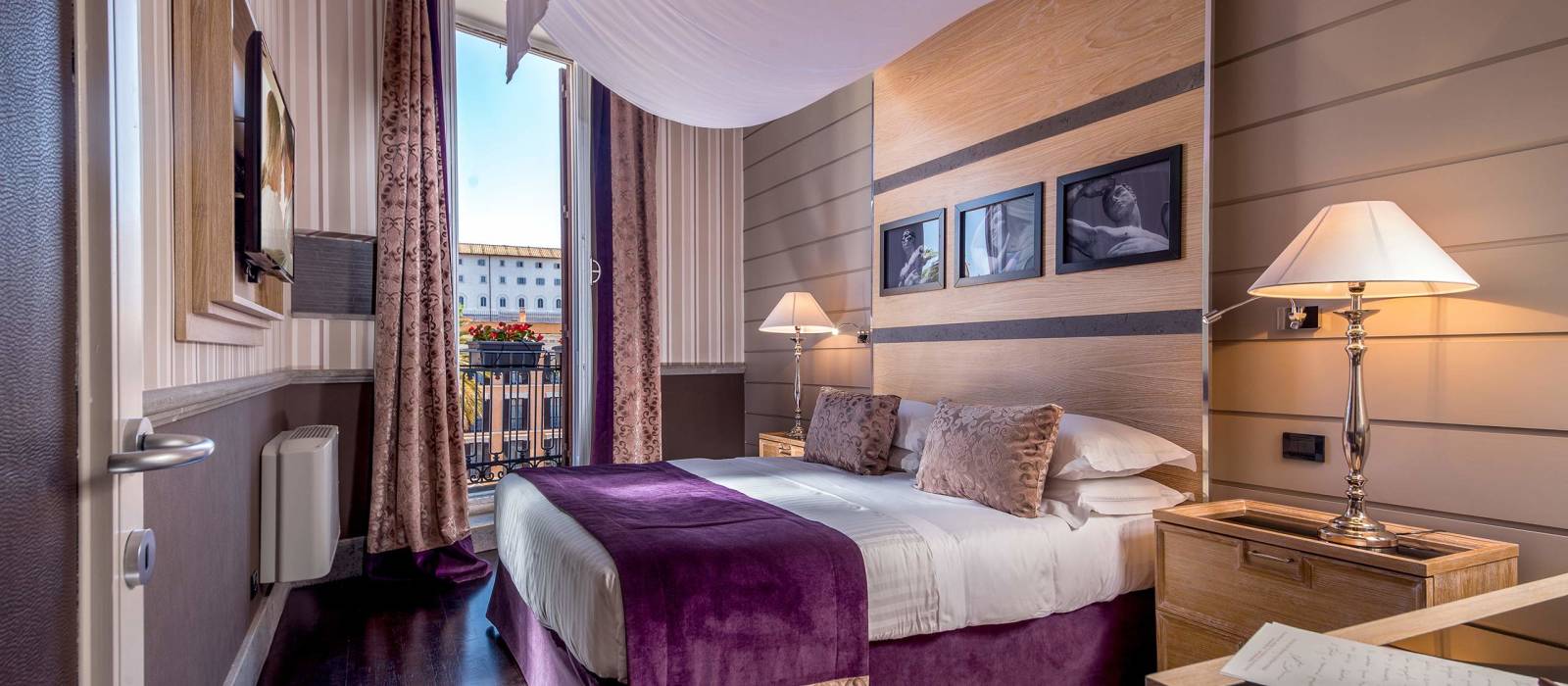 The Inn at the Spanish Steps Hotel in Italy | ENCHANTING TRAVELS