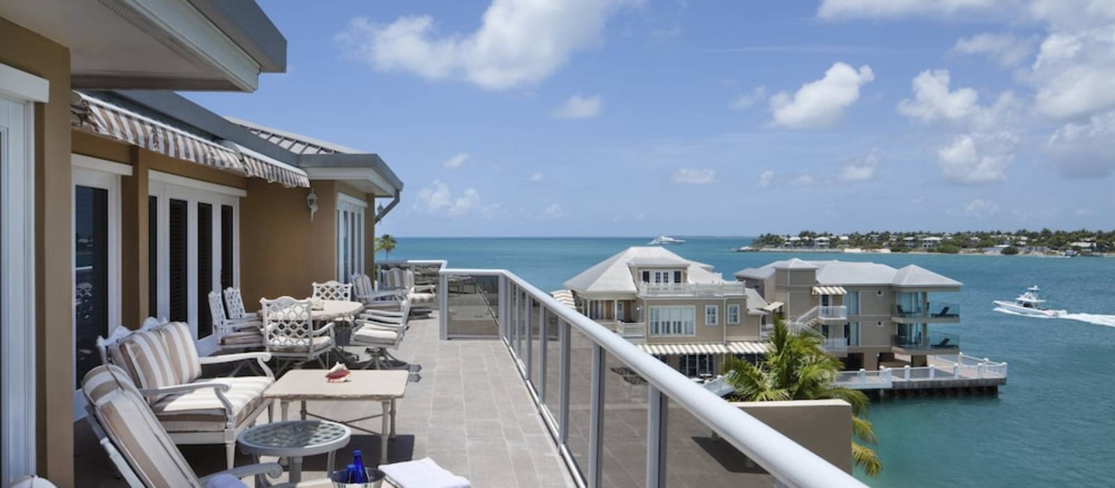 Pier House Resort & Spa Hotel | Enchanting Travels
