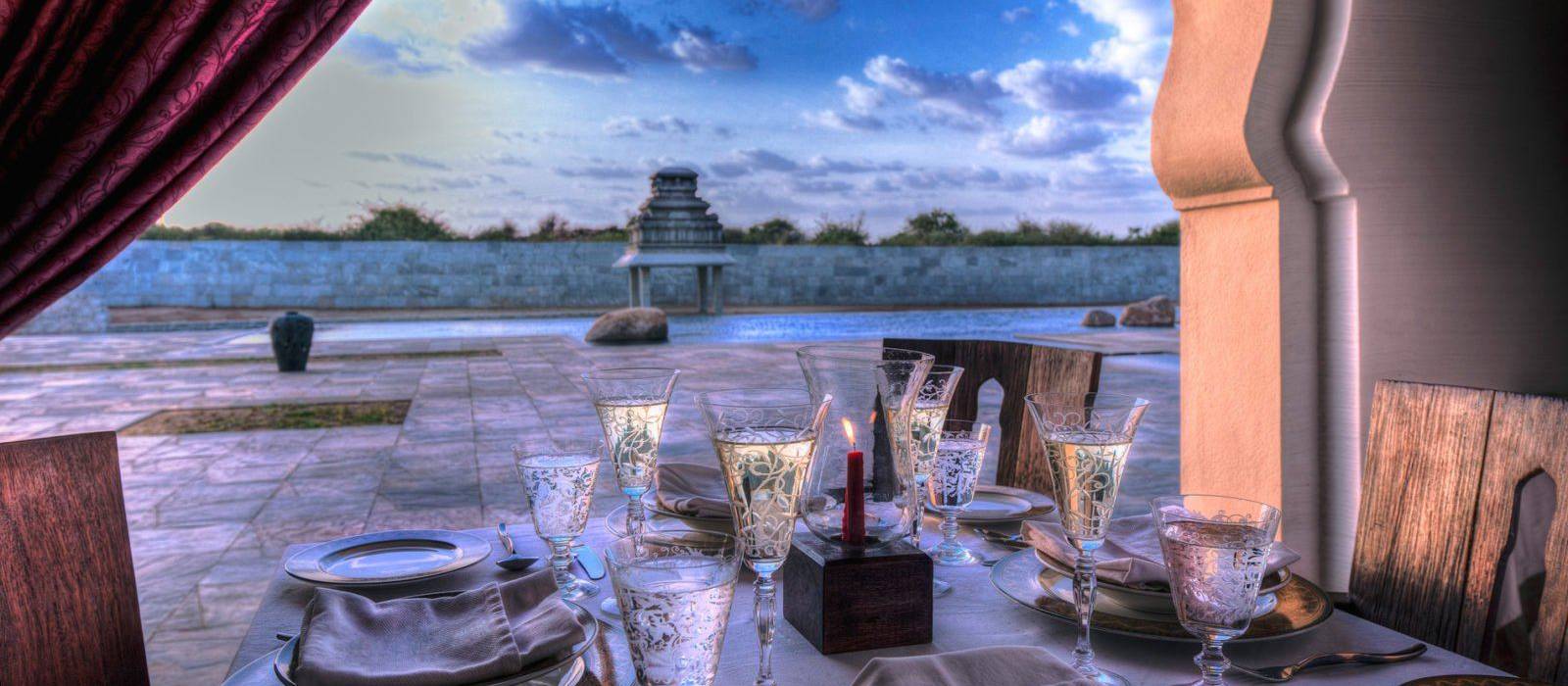 Evolve Back Kamalapura Palace Hampi | Enchanting Travels