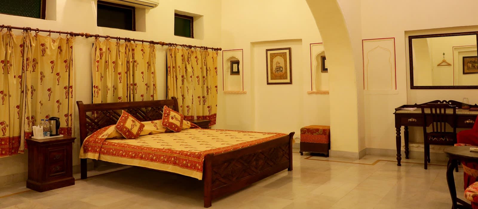 Dev Niwas Bundi Hotel in North India | ENCHANTING TRAVELS