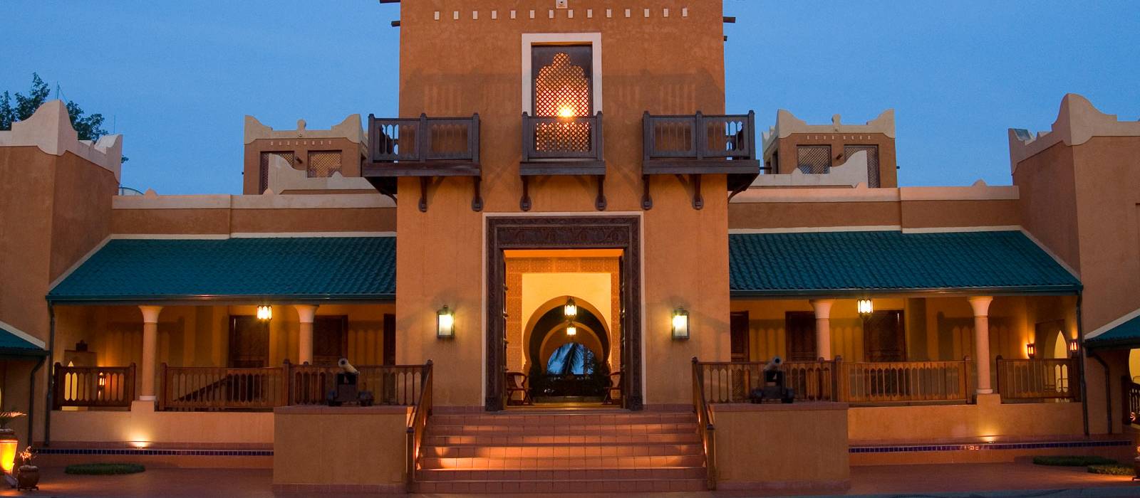 Pemba Beach Hotel in Mozambique | ENCHANTING TRAVELS