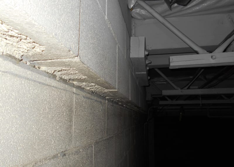 Ledge in a masonry block wall | Eng-Tips