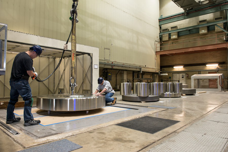 World’s Largest Deadweight Machine Completes 16-Month Overhaul ...