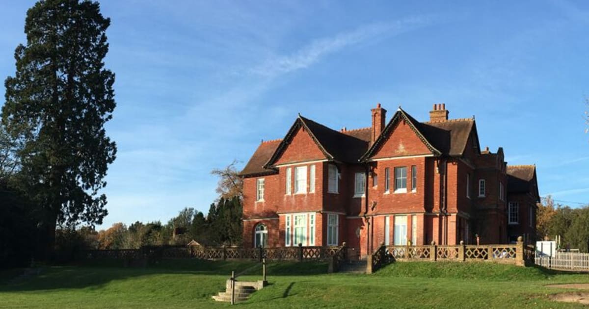 eola | YMCA Fairthorne Manor