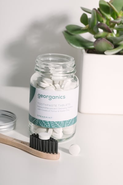 We Tried It: What Is it like To Use Toothpaste Tablets?