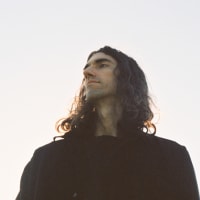 Delicate Steve Shares Video For New Single "LA", Listen + Watch Now ...