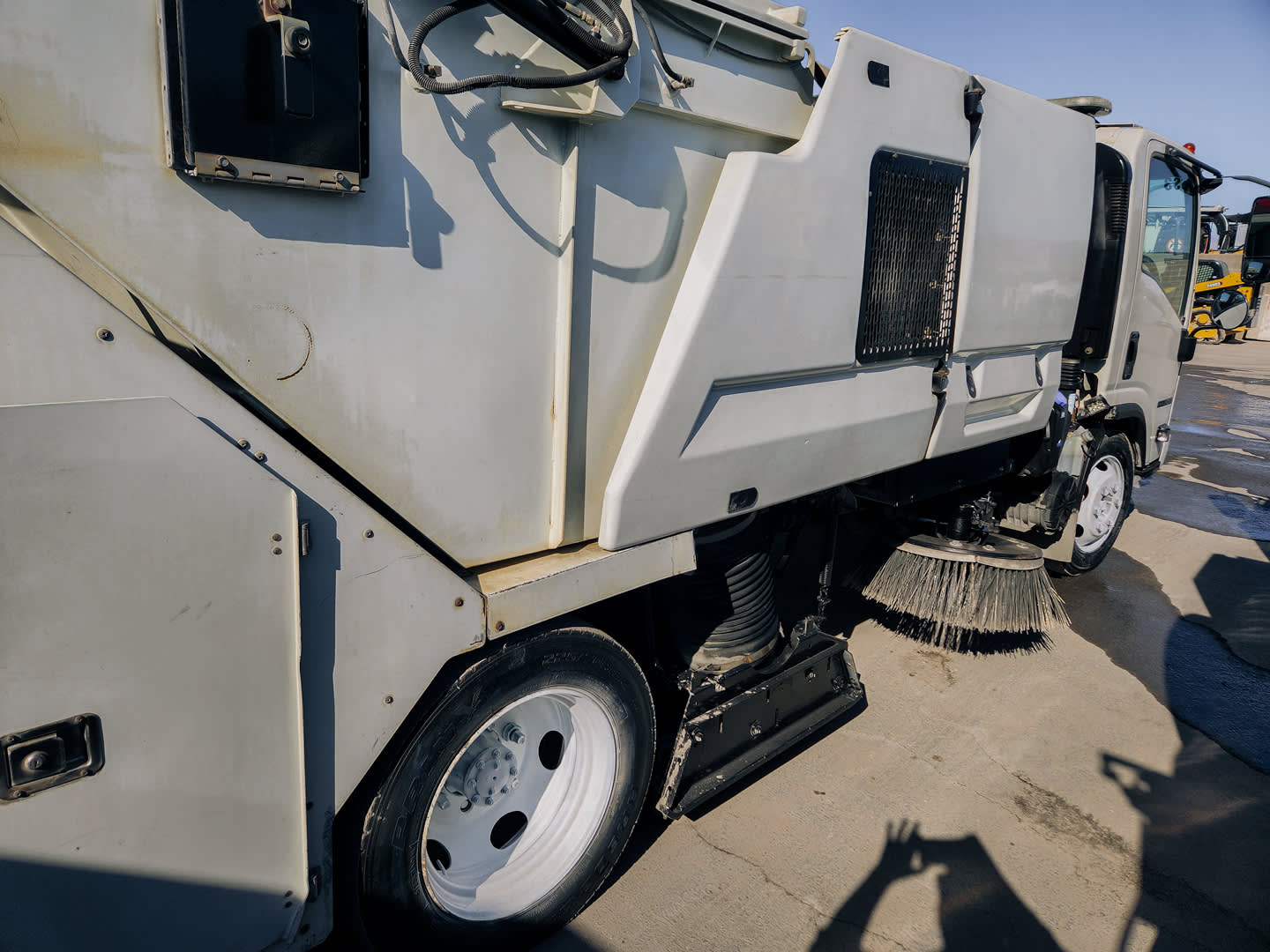 Isuzu Tymco 435 Sweeper Truck For Sale | ReQuip
