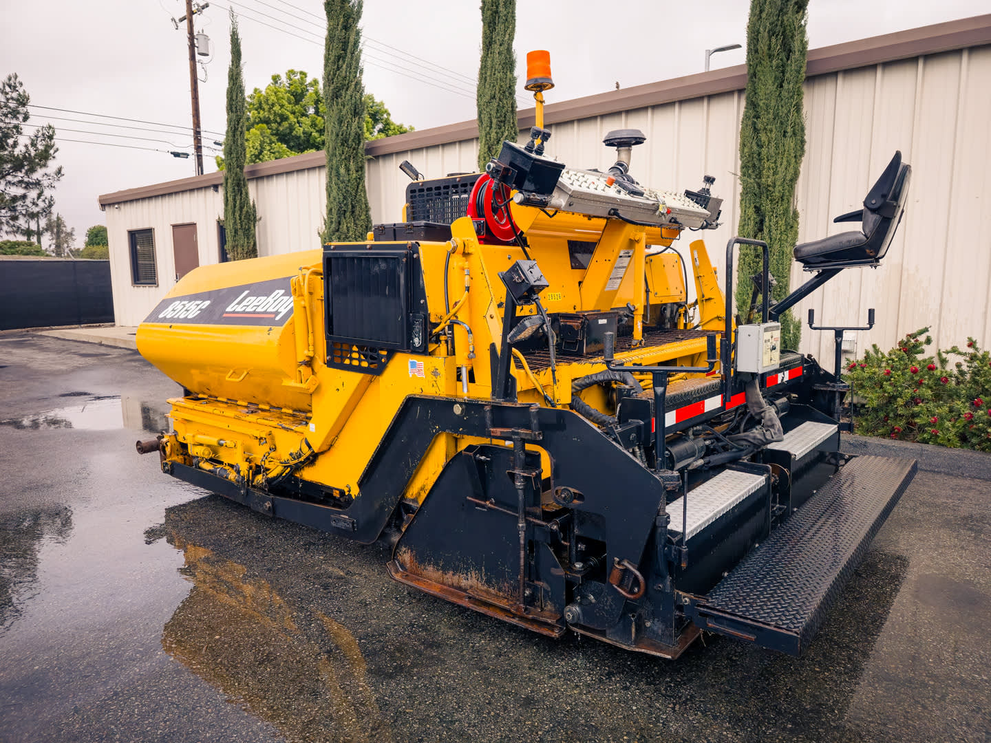 LeeBoy 8515C Asphalt Paver For Sale | ReQuip