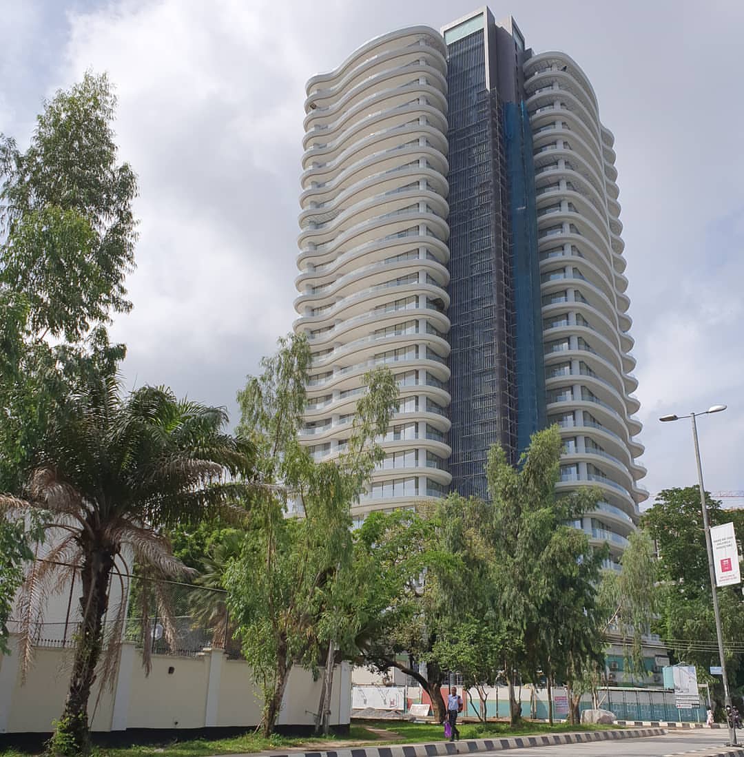 Comparison: Million Dollar Apartments along the Bourdillon-Alexander ...