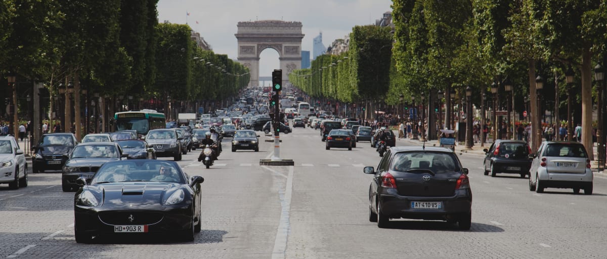 Driving in France: Rules and Requirements | Eurocamp