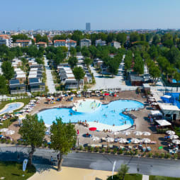 Camping Rimini Village | Emilia-Romagna | Italien | Eurocamp