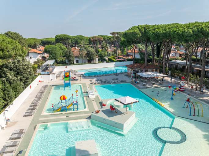 Mare e Pineta Village Plus | Emilia-Romagna | Eurocamp