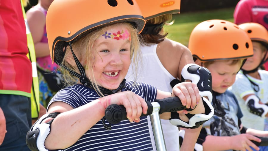Super Fun Station Clubs | Eurocamp