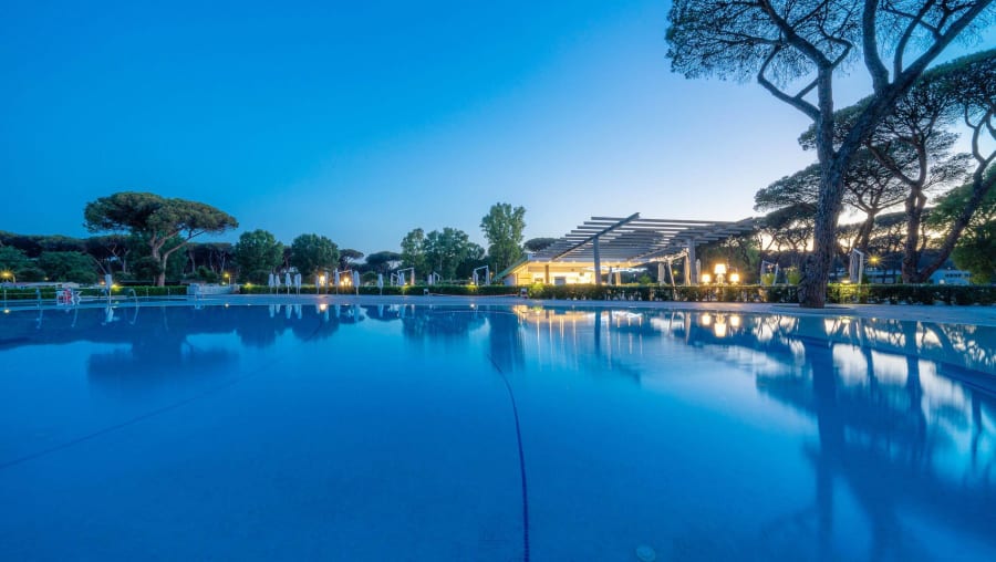 Camping Holidays in Rome's Capital | Italy | Eurocamp