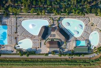 Camping Holidays in Rome, Lazio | Italy | Eurocamp