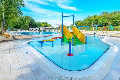 Camping Holidays in Spain | Holiday Parcs | Eurocamp