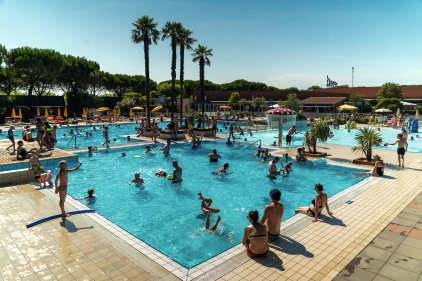 Camping Holidays in Italy | Holiday Parcs | Eurocamp