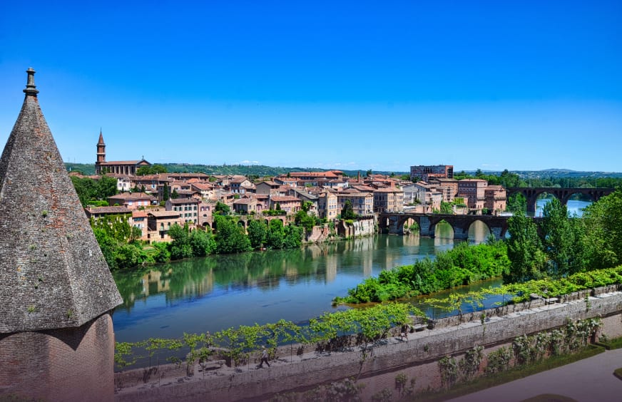 Camping Holidays in Tarn | Southern France | Eurocamp