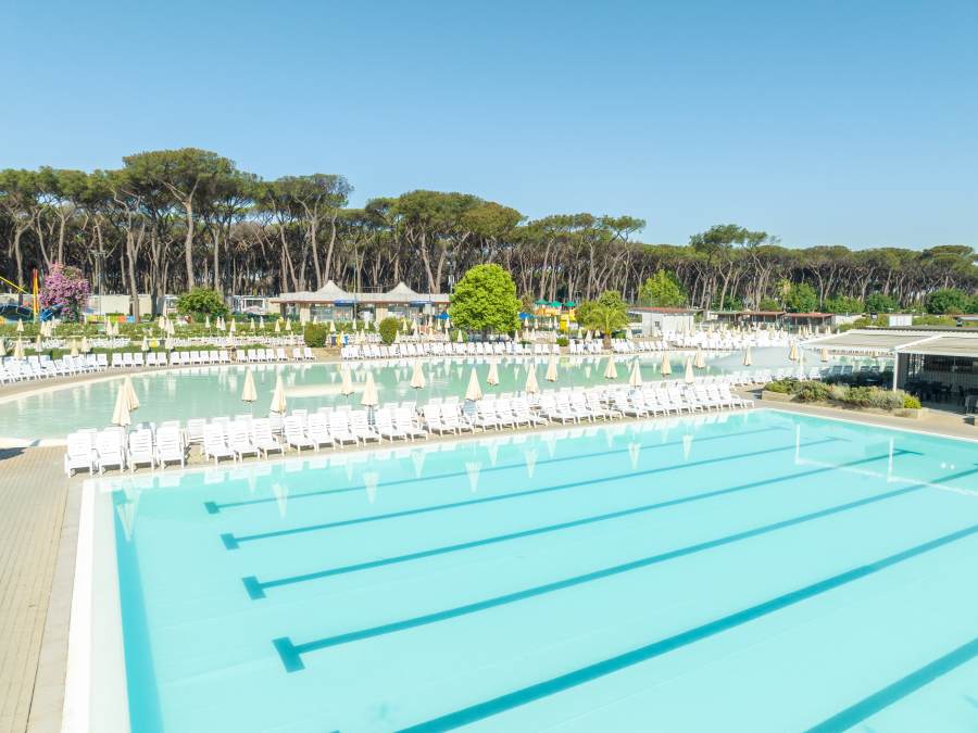 Camping Fabulous Village | Rome | Eurocamp