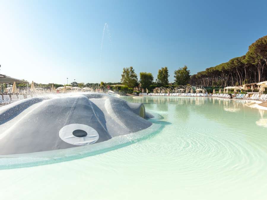 Camping Fabulous Village | Rome | Eurocamp