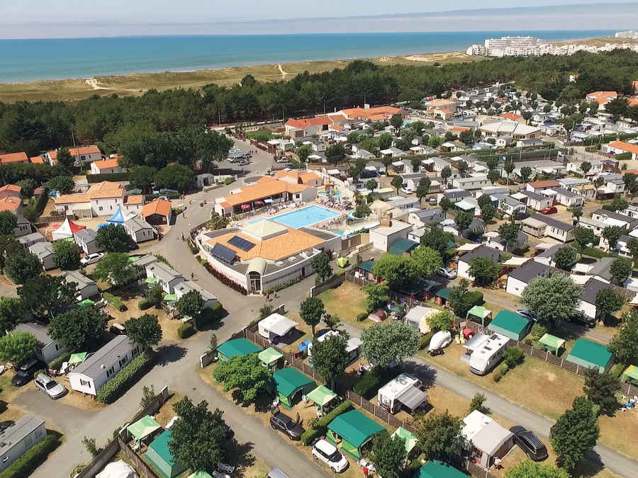 Les Ecureuils Campsite | Vendée | Eurocamp
