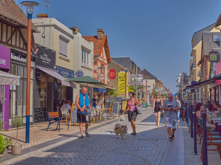 Riva Bella Campsite | Normandy | Eurocamp