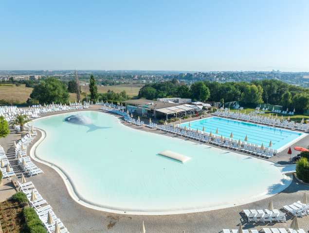 Camping Fabulous Village | Rome | Eurocamp