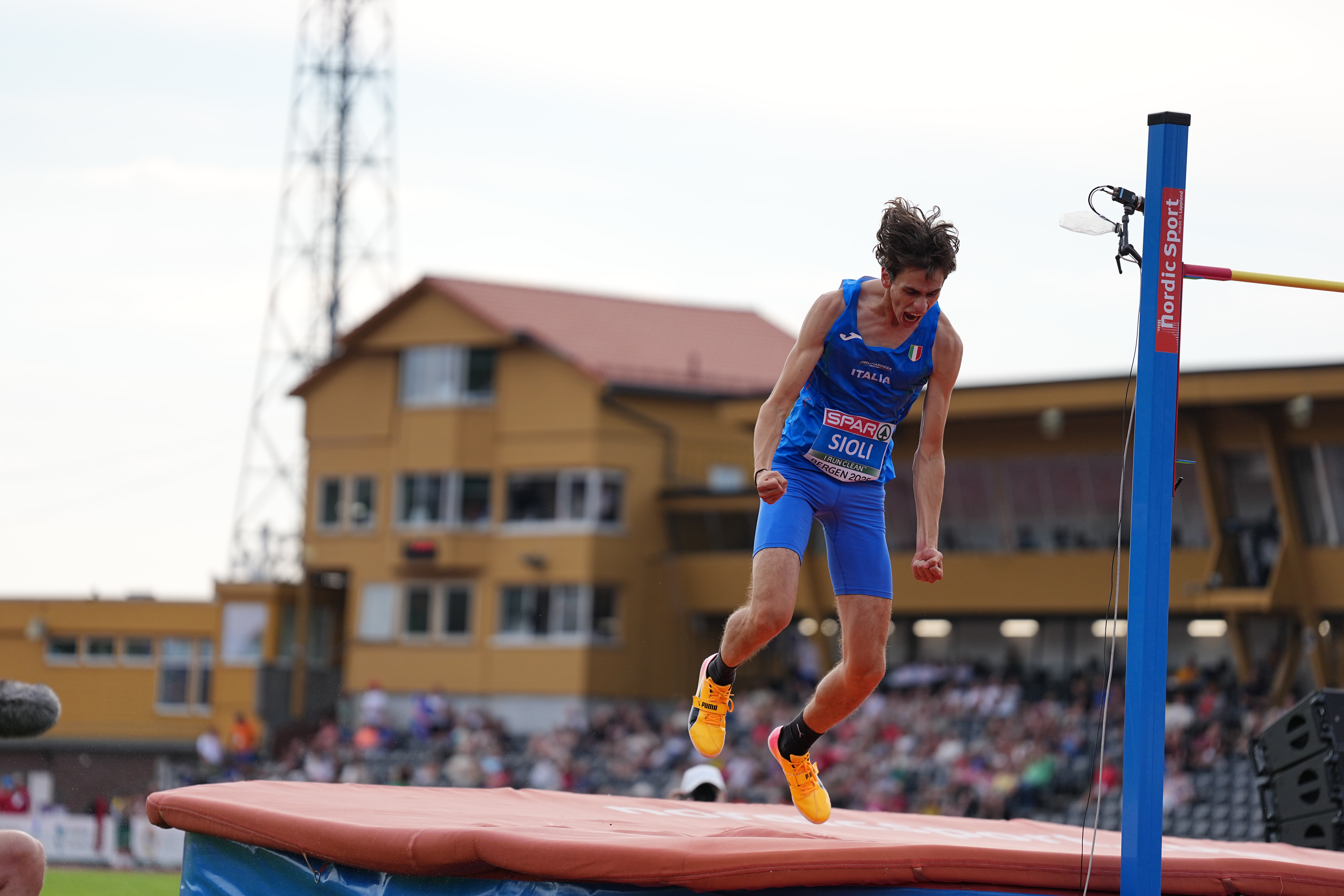 Sioli skies 2.30m lifetime best to win high jump gold in Bergen