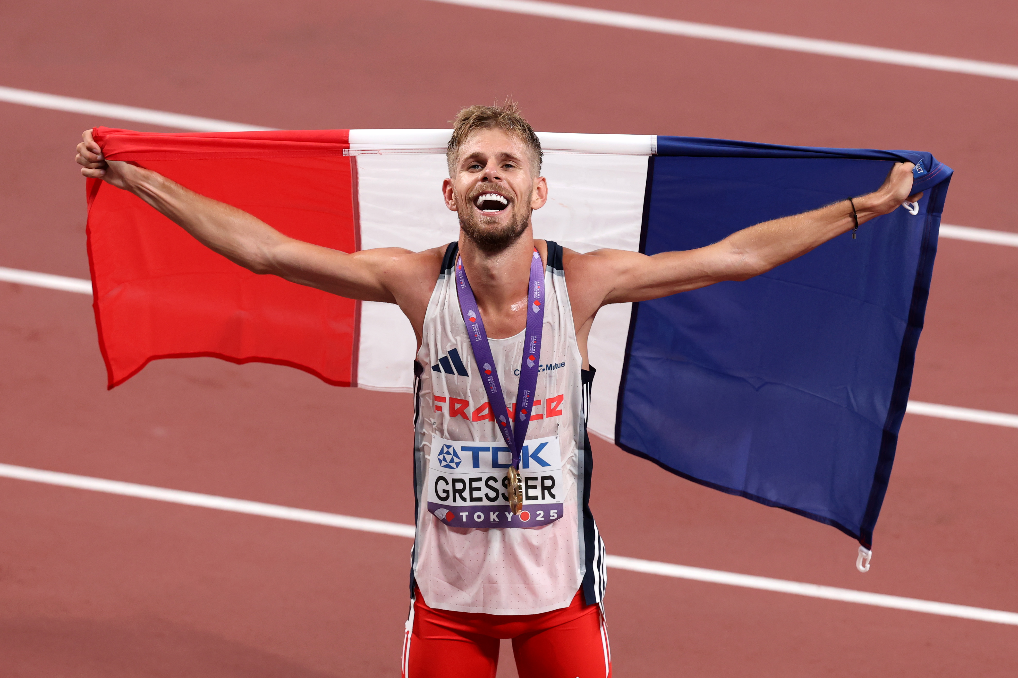 Jimmy Gressier wins glorious 10,000m gold for France at Tokyo 2025