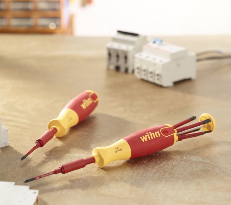 Wiha SlimVario bitsskruetrækker med 6 bits, 1000V | 38613 - BilligVVS.dk