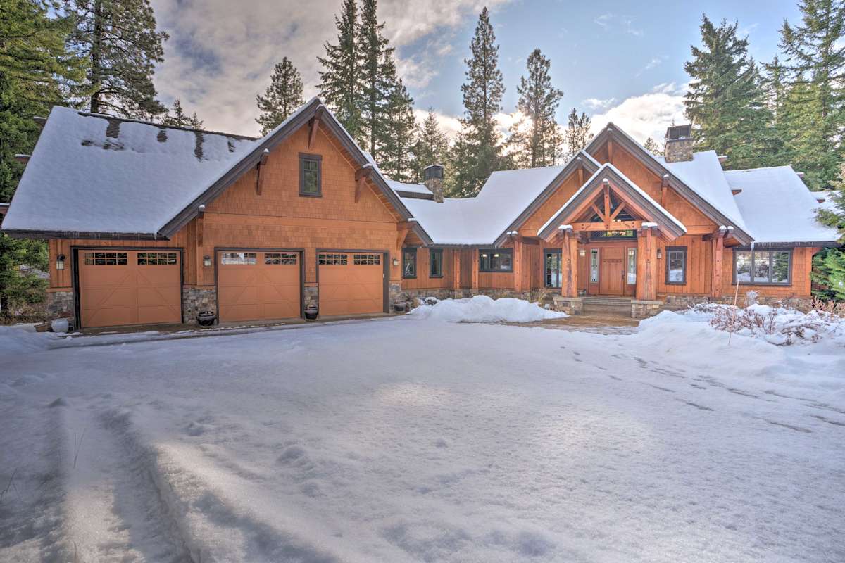 Luxurious Getaway w/ Hot Tub in Suncadia Resort! - Cle Elum, WA | Evolve