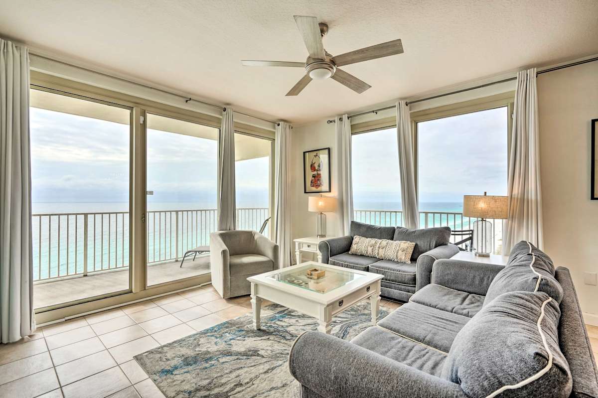 Beachfront PCB Condo w/ Ocean View, Pool Access! - Panama City Beach, FL | Evolve