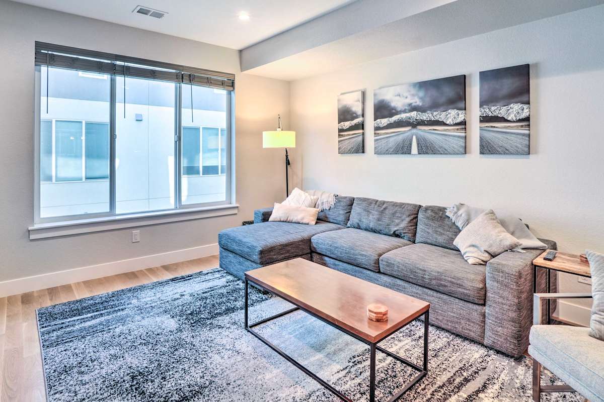 Denver Vacation Rental Near Empower Field | Evolve