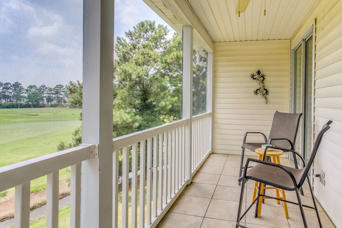 Golf Getaway w/ Pool Access in Myrtle Beach! | Evolve