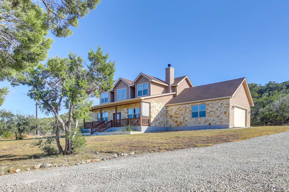 Scenic Views, Fire Pit: Texas Hill Country Getaway - Fischer, TX | Evolve