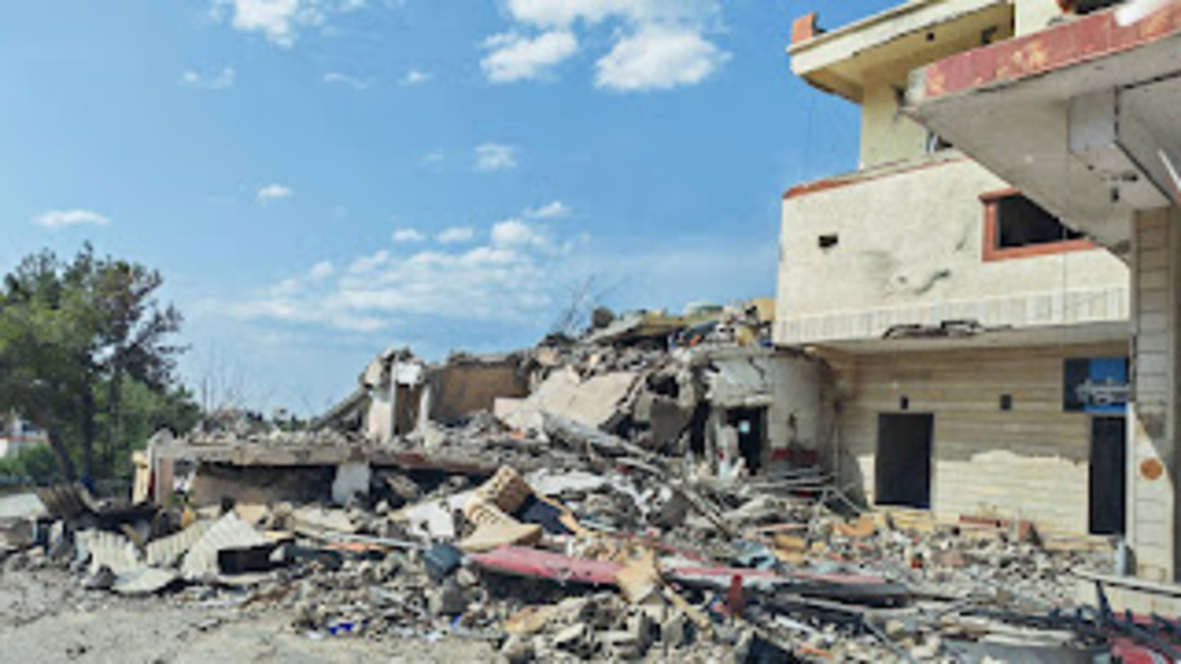 Melkite priest finds consecrated host intact after 47 days in damaged ...