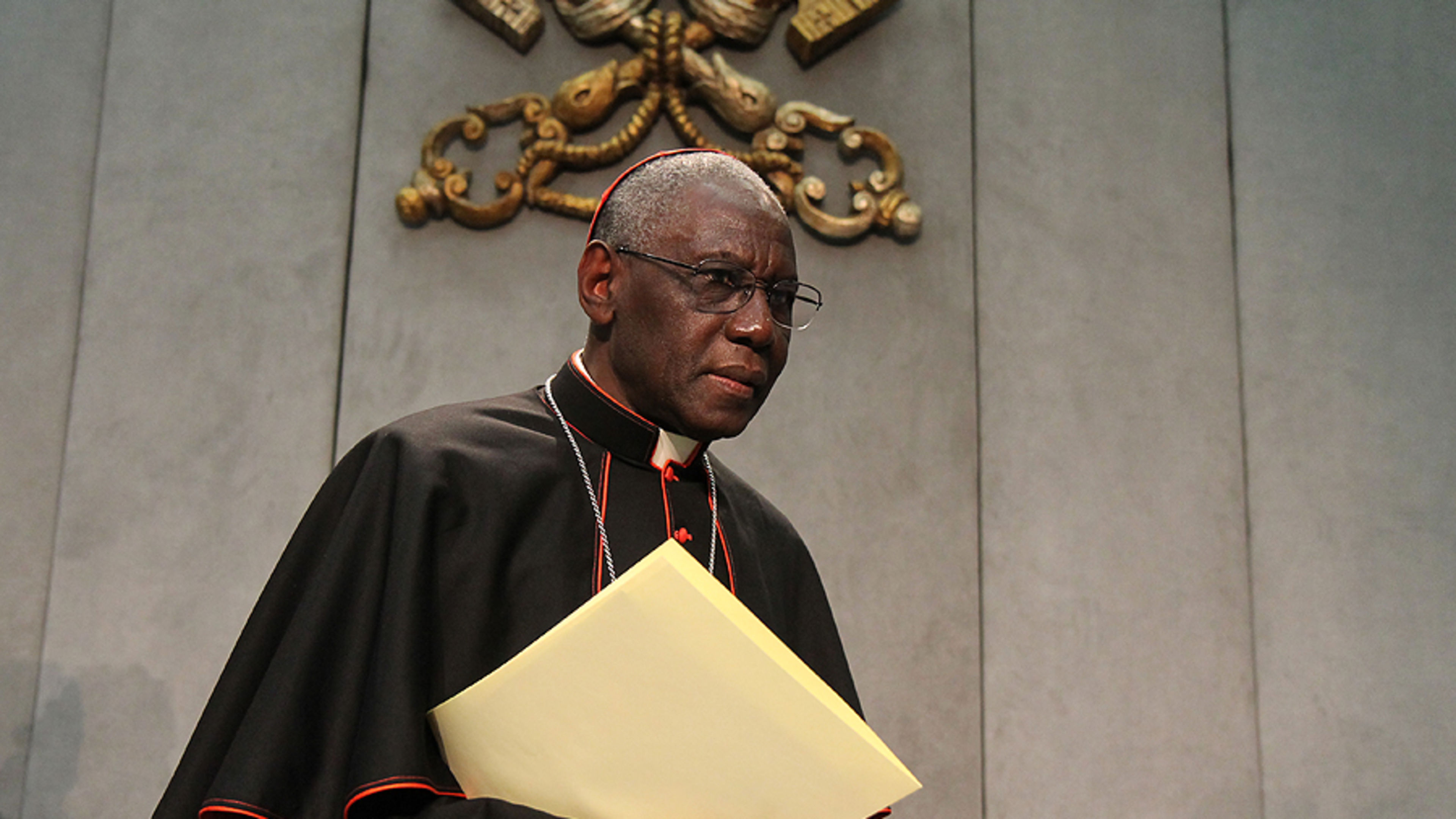 Cardinal Sarah: ‘We must return to the Eucharist’