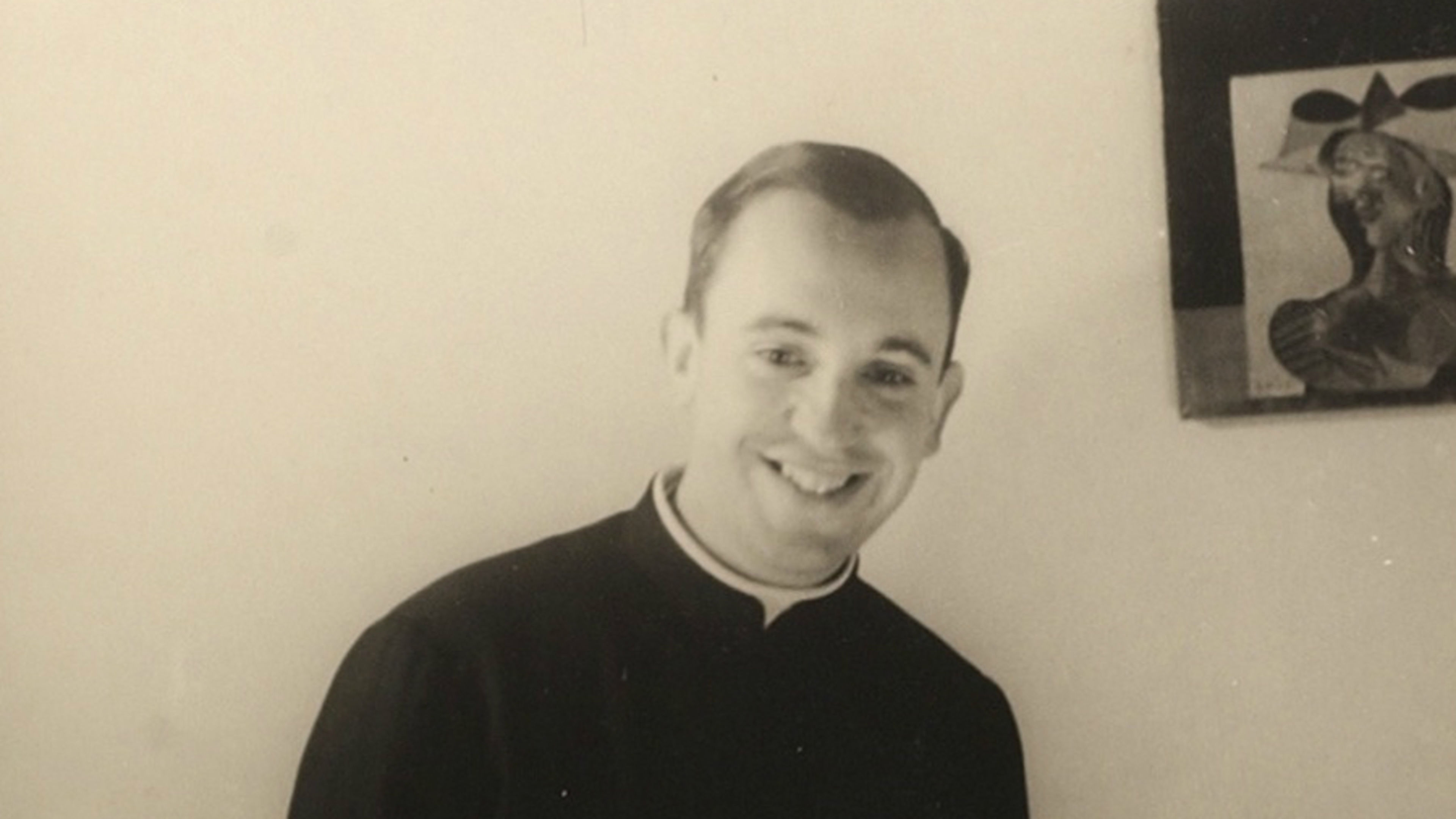 Pope Francis celebrates 50th ordination anniversary by honoring his mentor