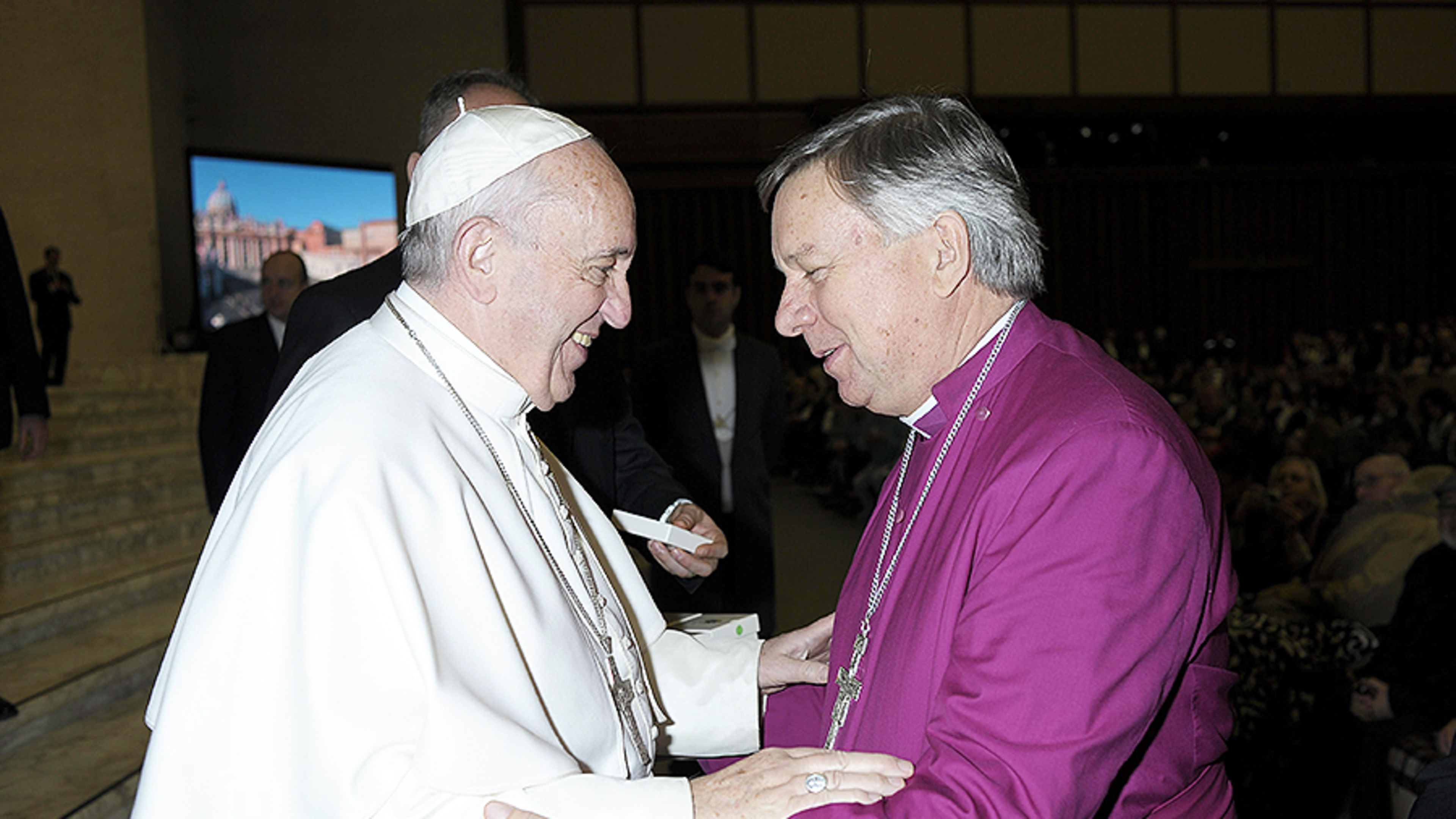 Pope Francis to visit Rome's Anglican community