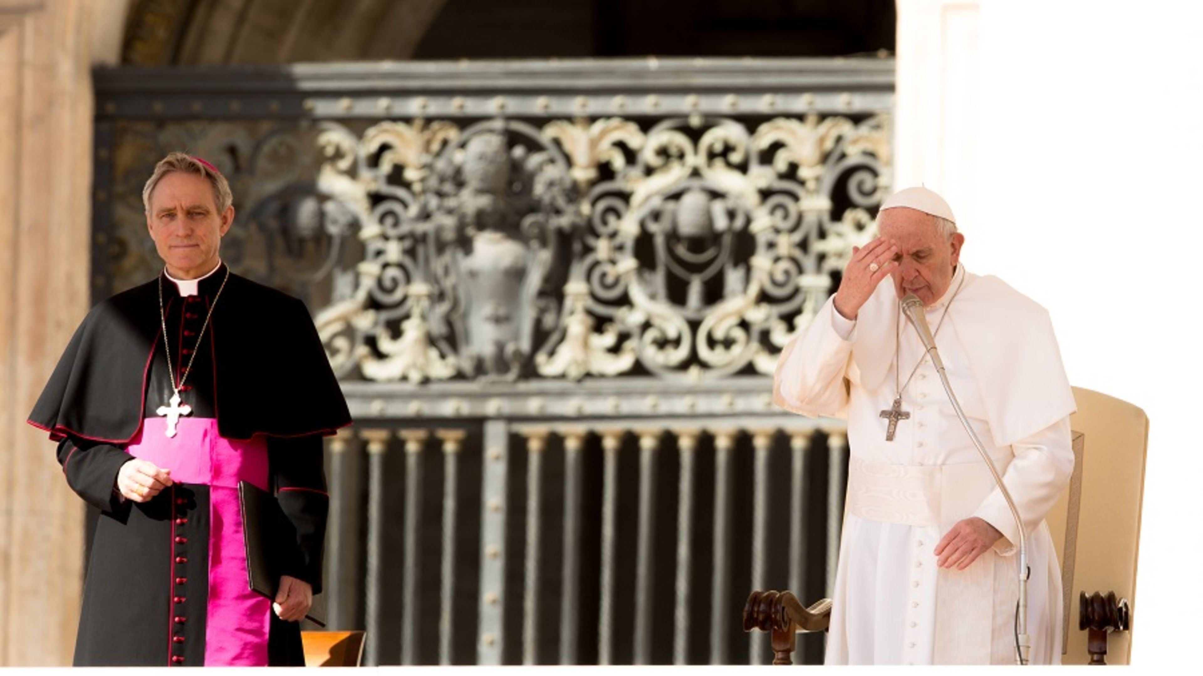 The sign of the cross is our badge, Pope Francis says