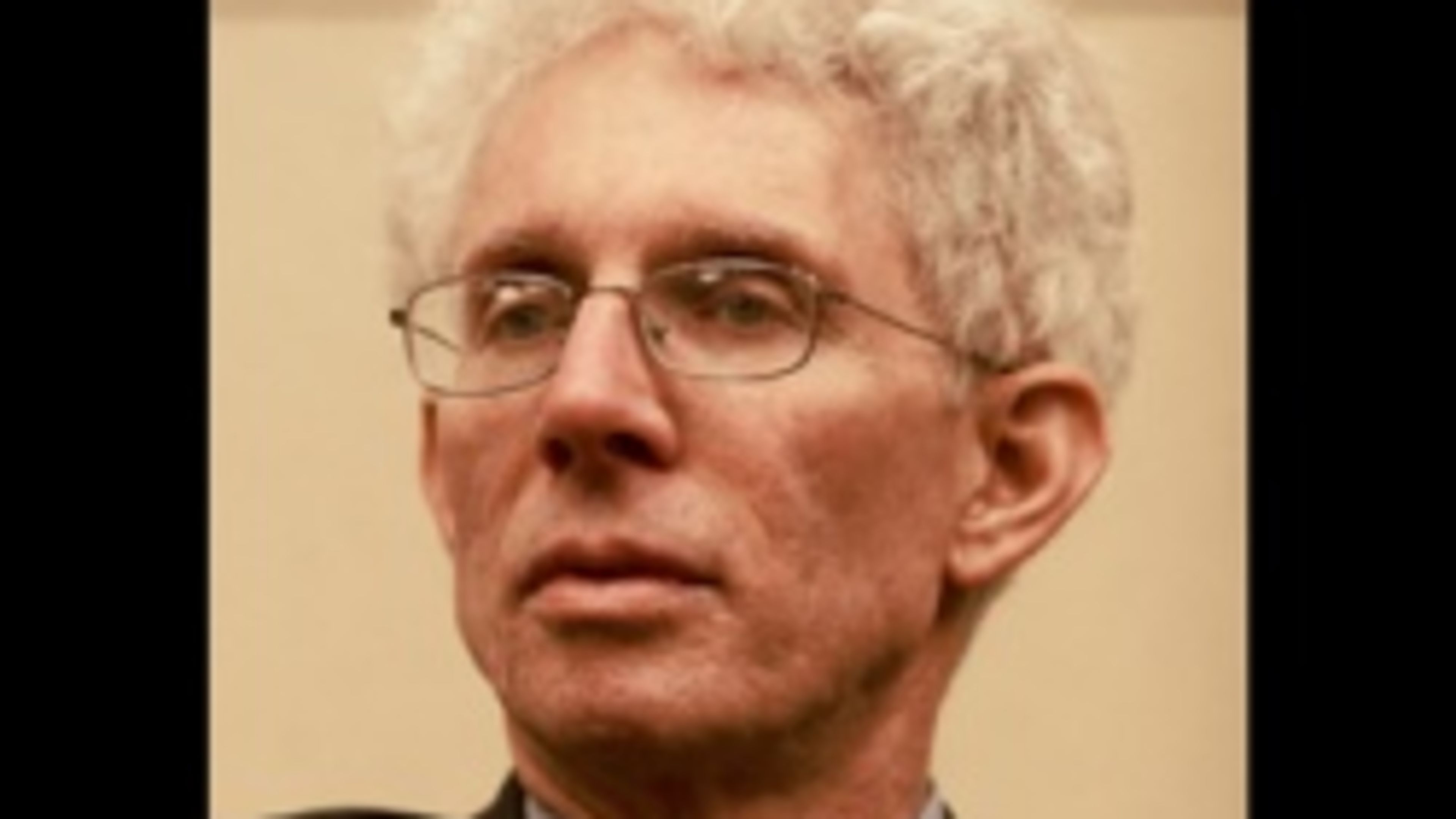 Political scholar says religious freedom unites society