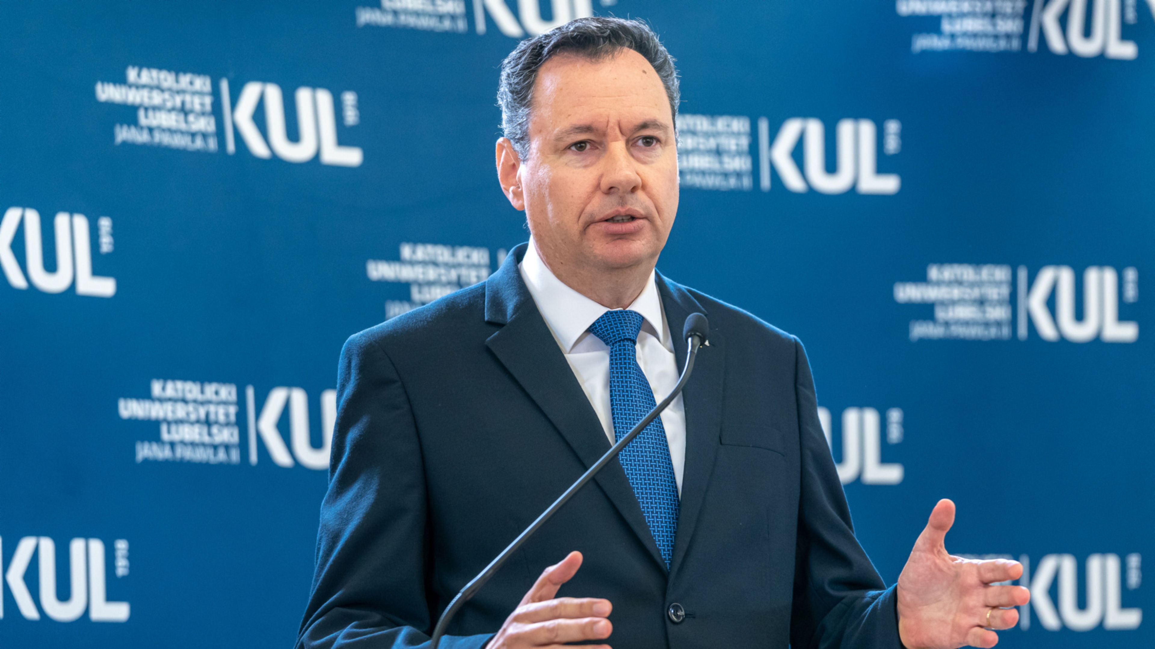 Young people ‘key’ to building understanding, Israel ambassador to ...
