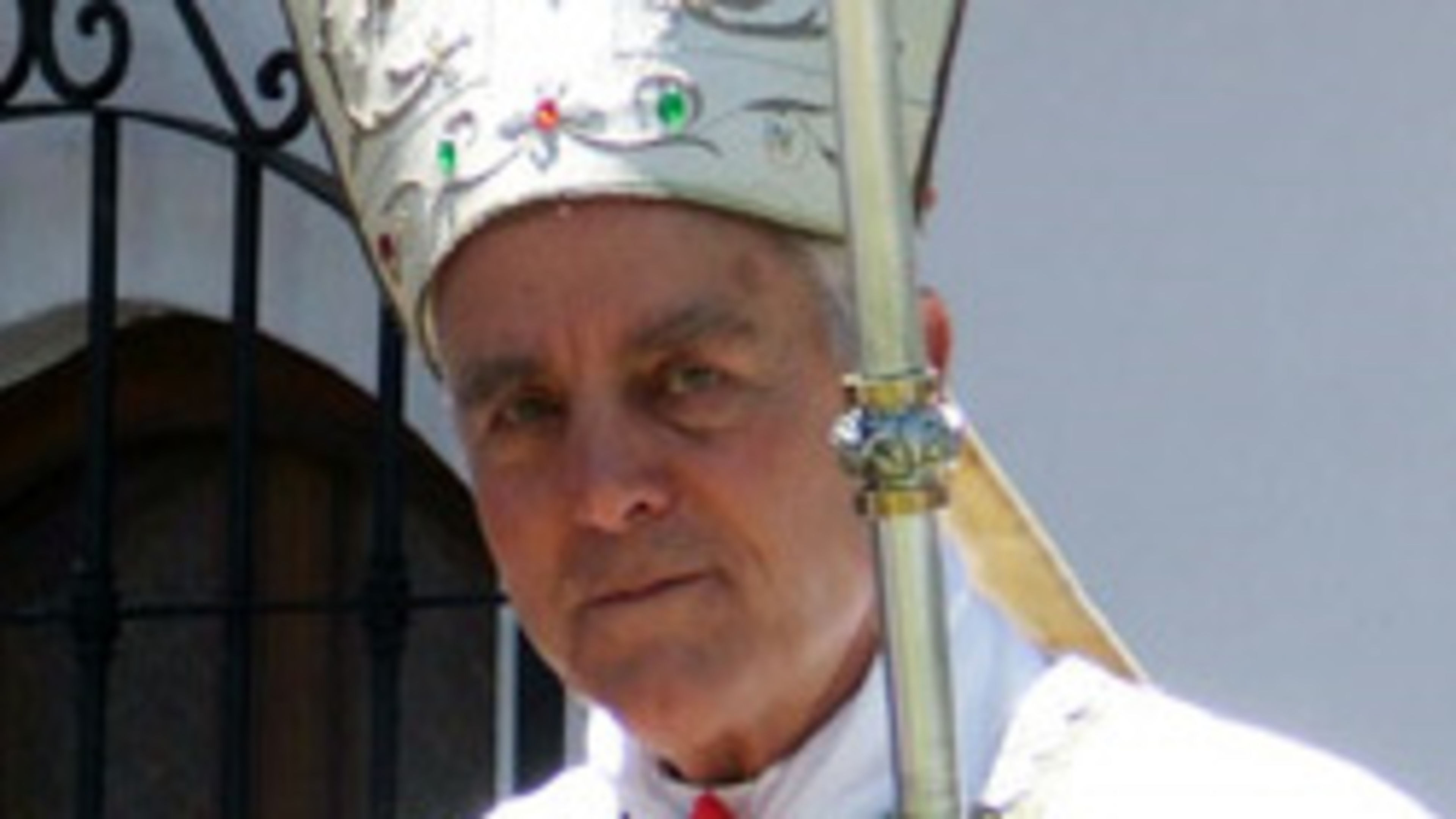 Bishop Williamson to ‘review’ evidence for Holocaust
