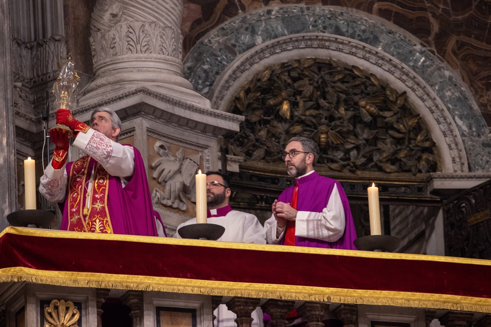 Vatican unveils the Holy Lance: a solemn tribute to soldier of faith St ...