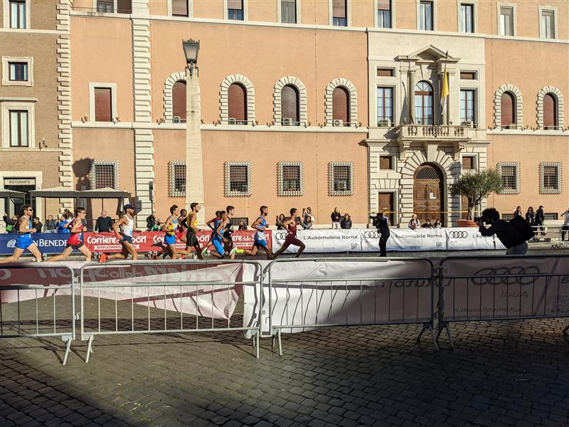 Competitors run in the footsteps of the saints in Vatican’s annual 10K race