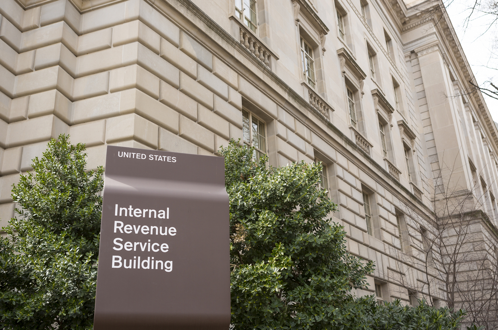 IRS ends 70-year gag rule, says churches can now endorse political ...